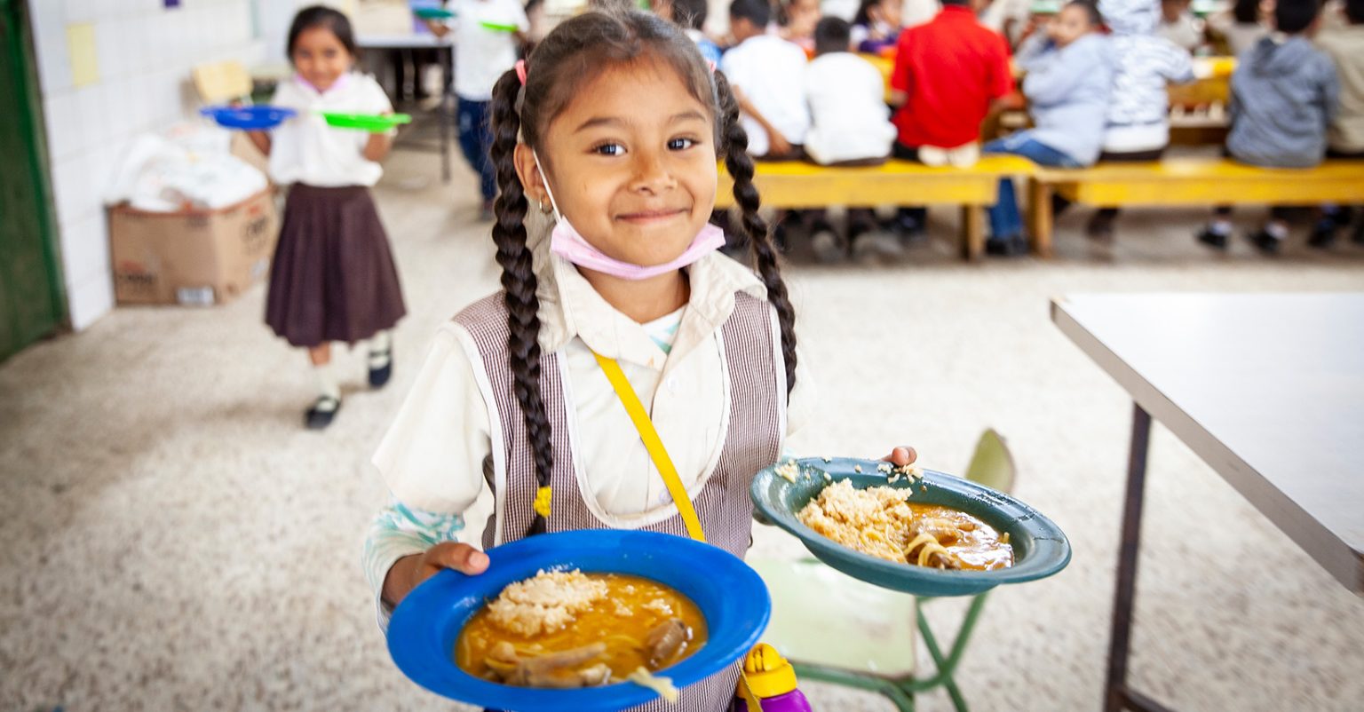 Spotlight on MannaPack: School Meals to Fight Malnutrition | Fabretto