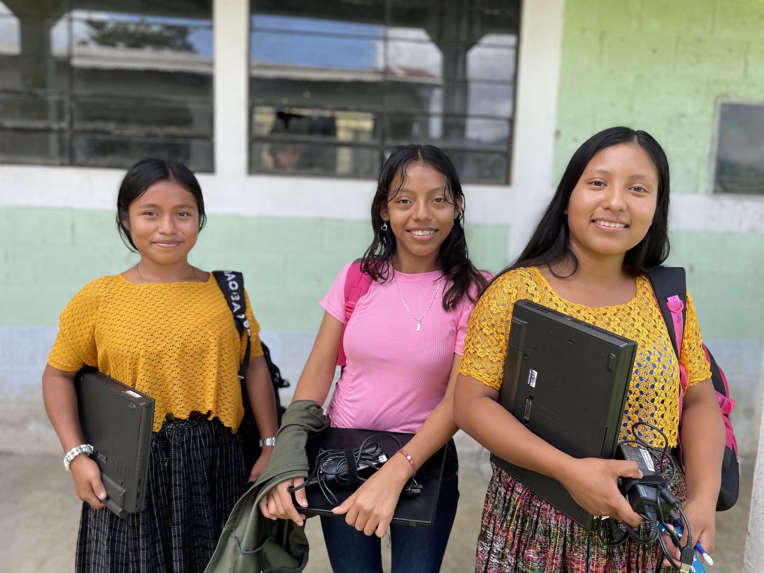 Closing the Digital Gap for Girls – Spring 2025 | Fabretto